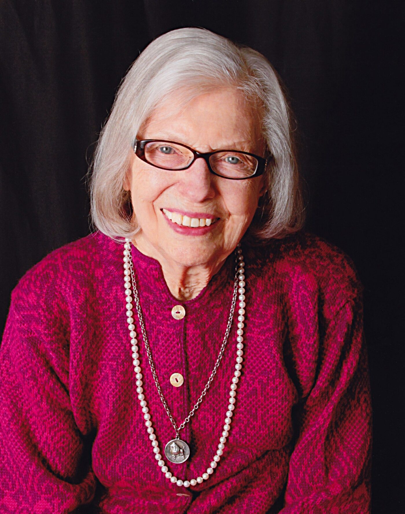 ELIZABETH FRANZ ALBERT - Professional Women