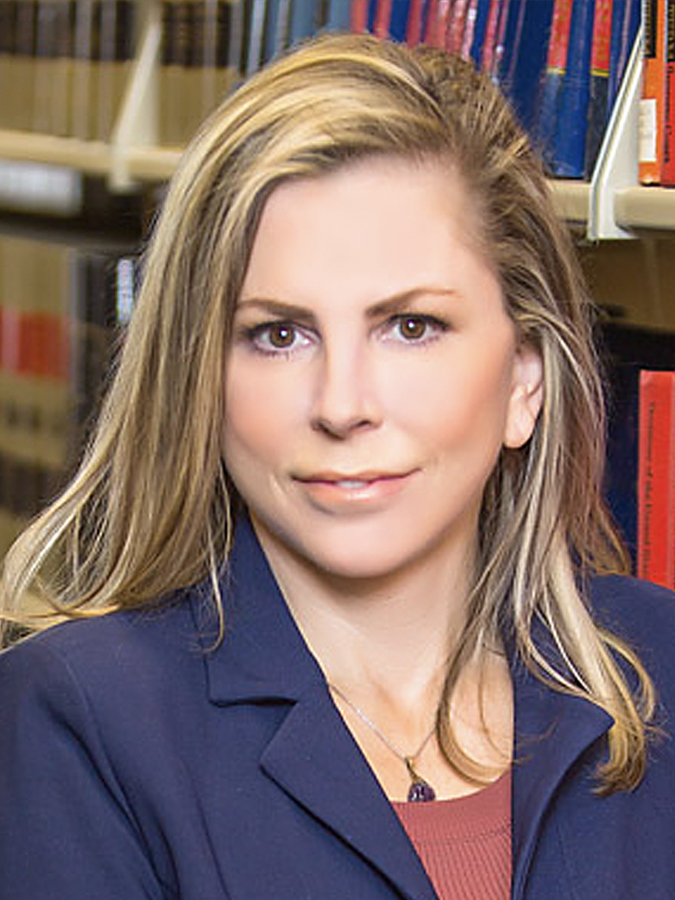 STUART KNOTTS SKOK - Professional Women