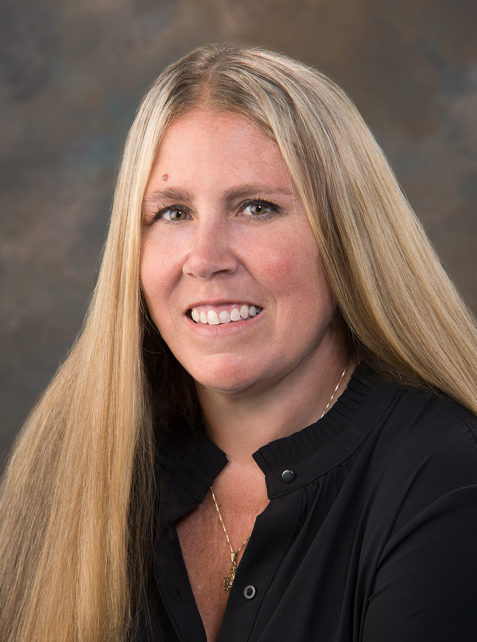 TERRI-ANNE HULTGREN - Professional Women