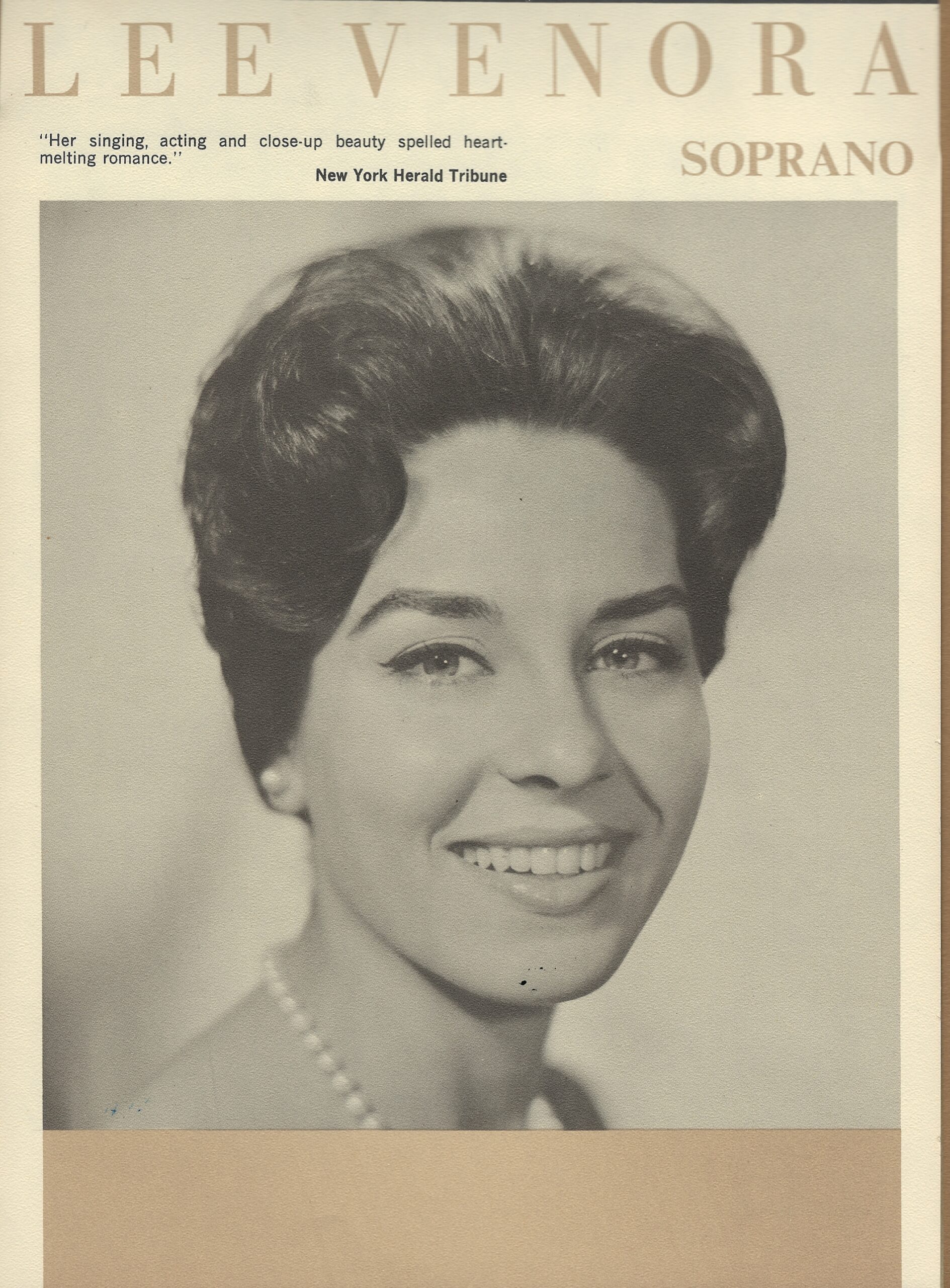 LEE VENORA DE SIMONE - Professional Women