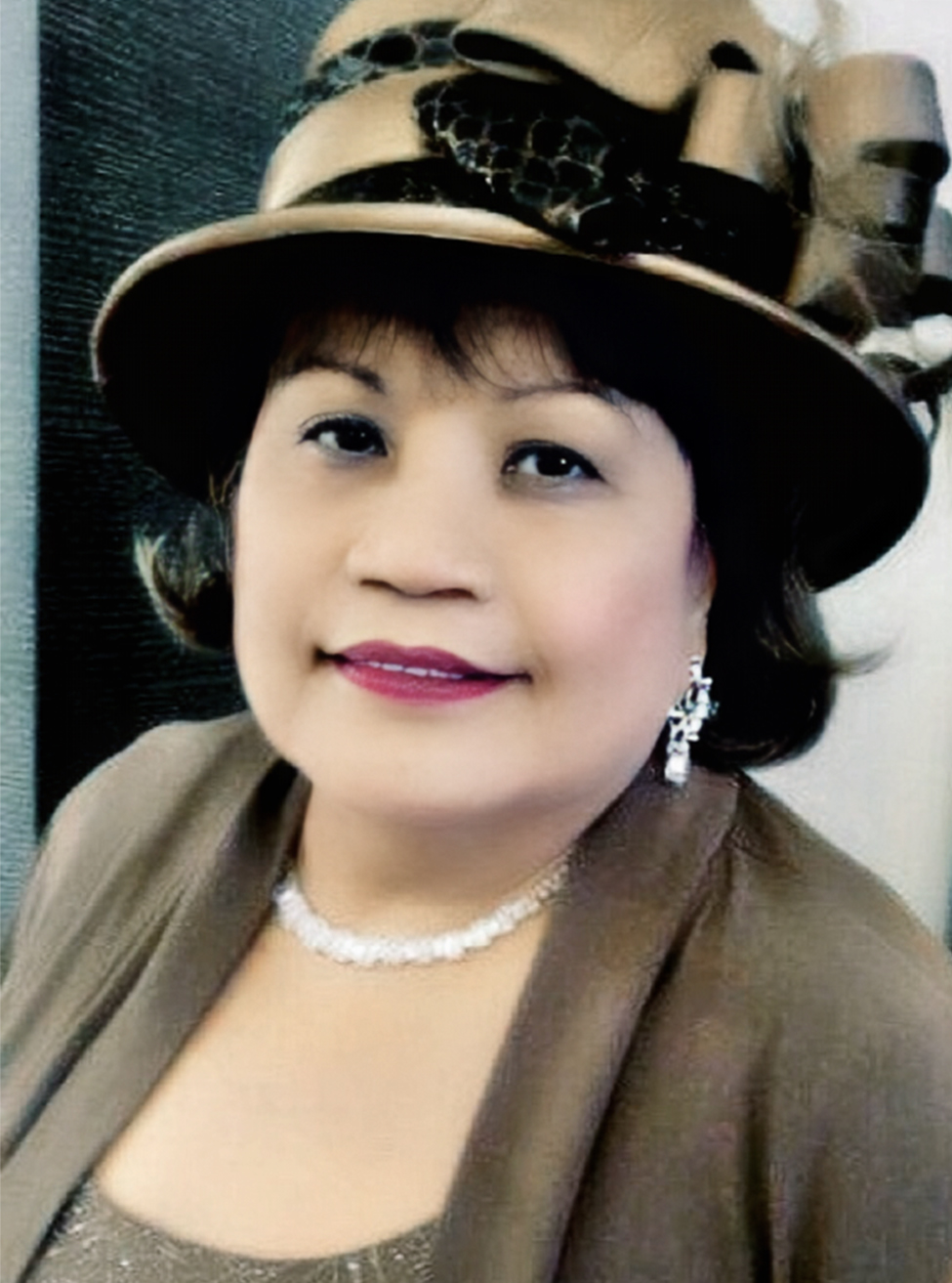 THELMA CALABIO - Professional Women