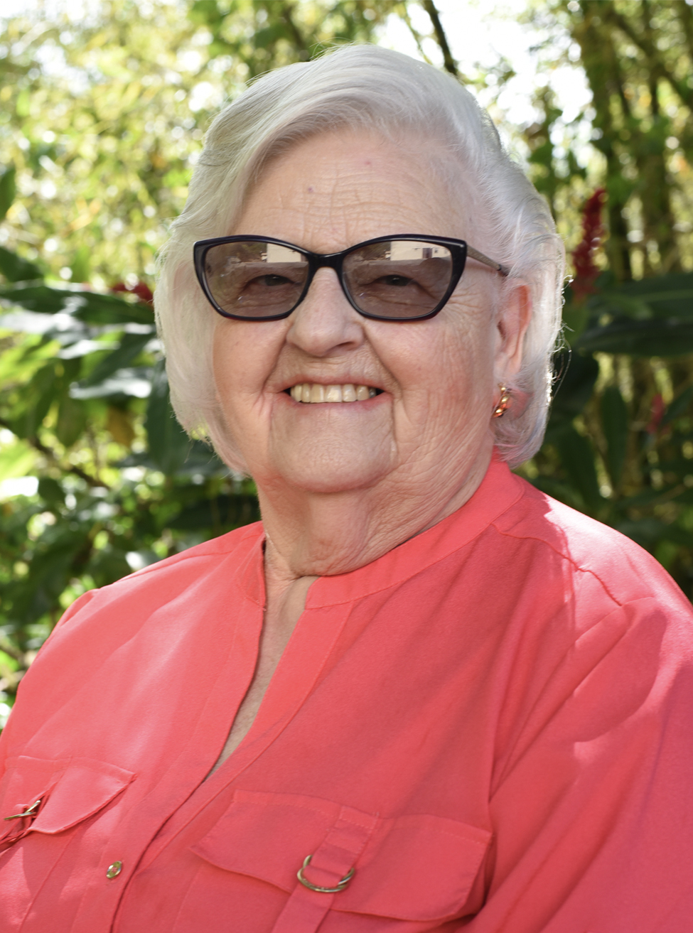 ESTHER FREY - Professional Women