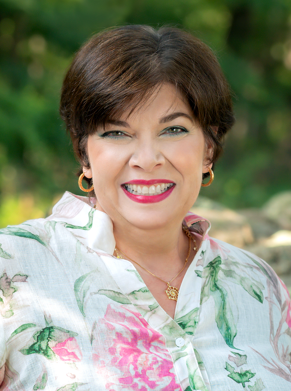 CATHY C. BONCZEK - Professional Women