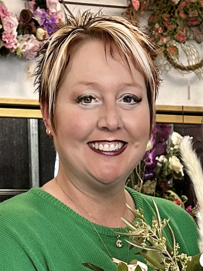 HOPE WHITE - Professional Women