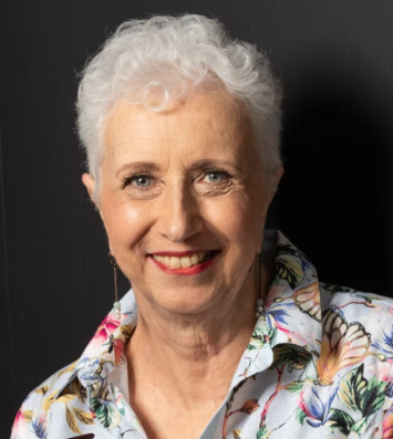 ELLEN BRISTOL - Professional Women