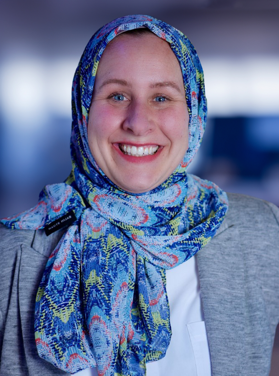 KATIE HENRY - Professional Women