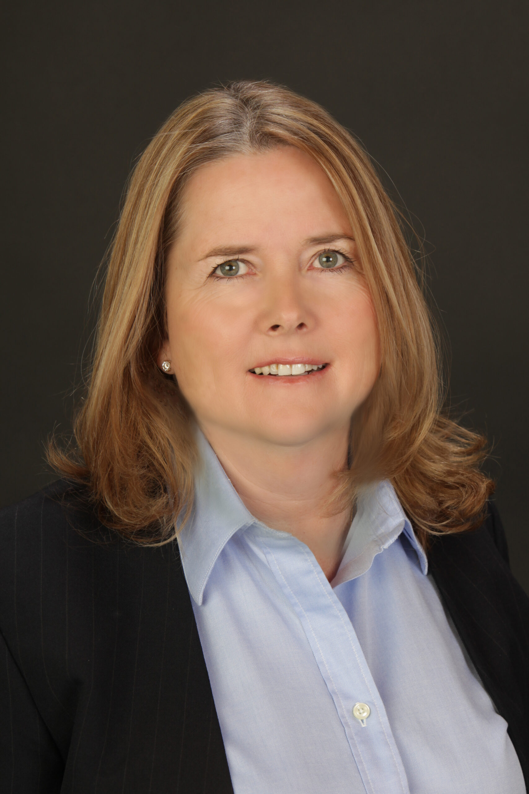 PATTI BASS - Professional Women