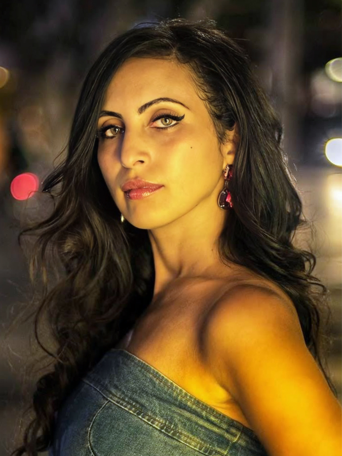 CAROLINE BOURGEAULT - Professional Women