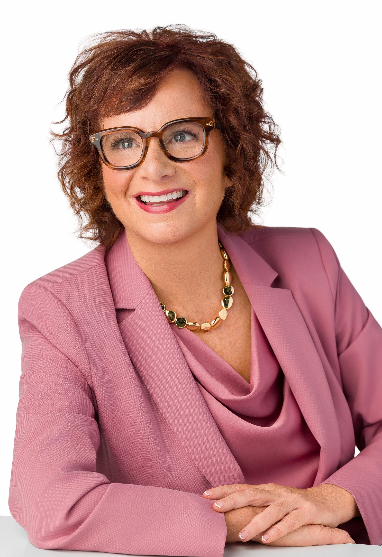 BROOK KRAMER - Professional Women