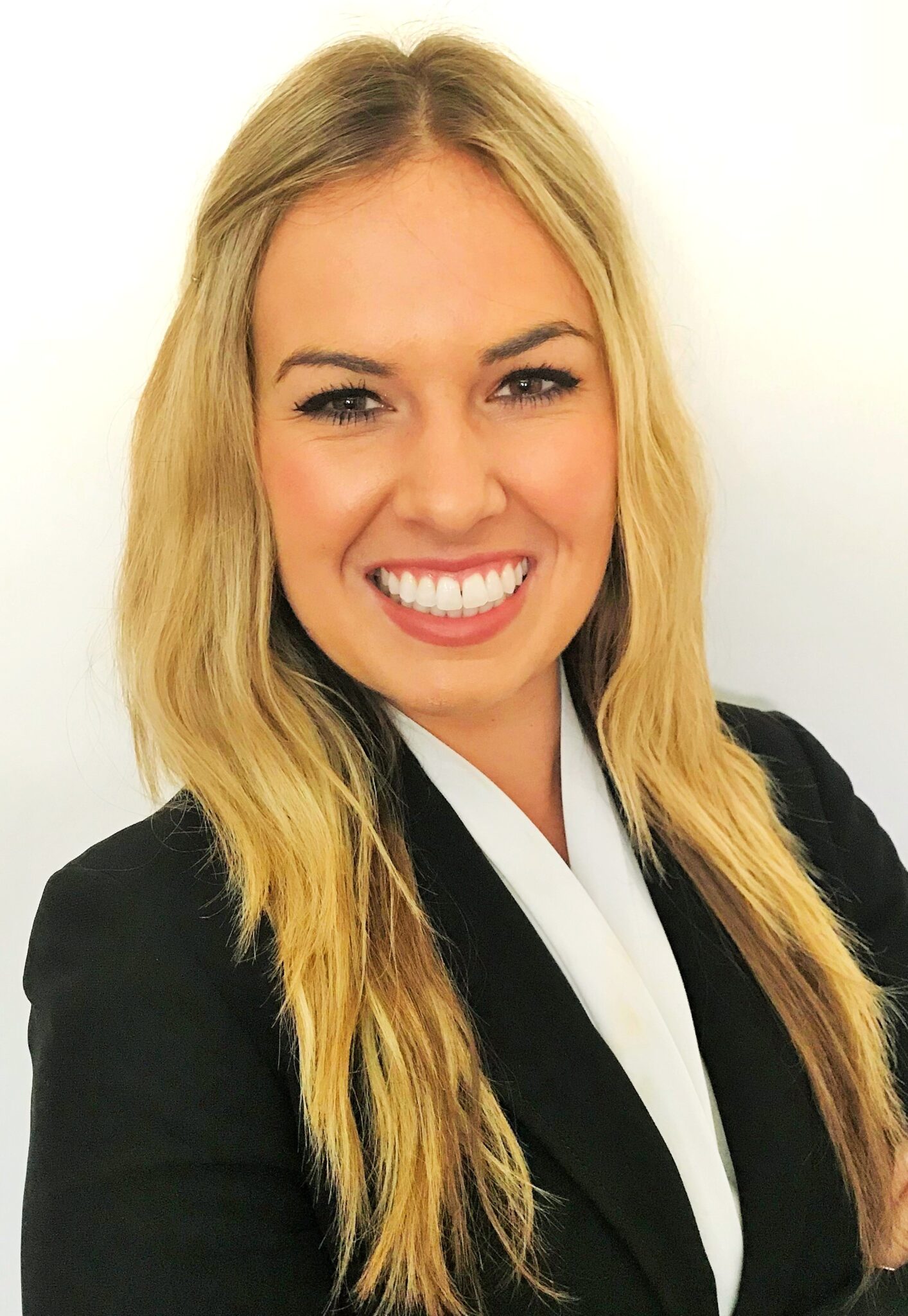KELSEY A. HAWKINS - Professional Women